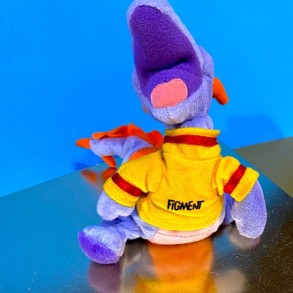 Disney | Toys | Walt Disney World Vtg 9s Figent Dragon Epcots Mascot Of ...